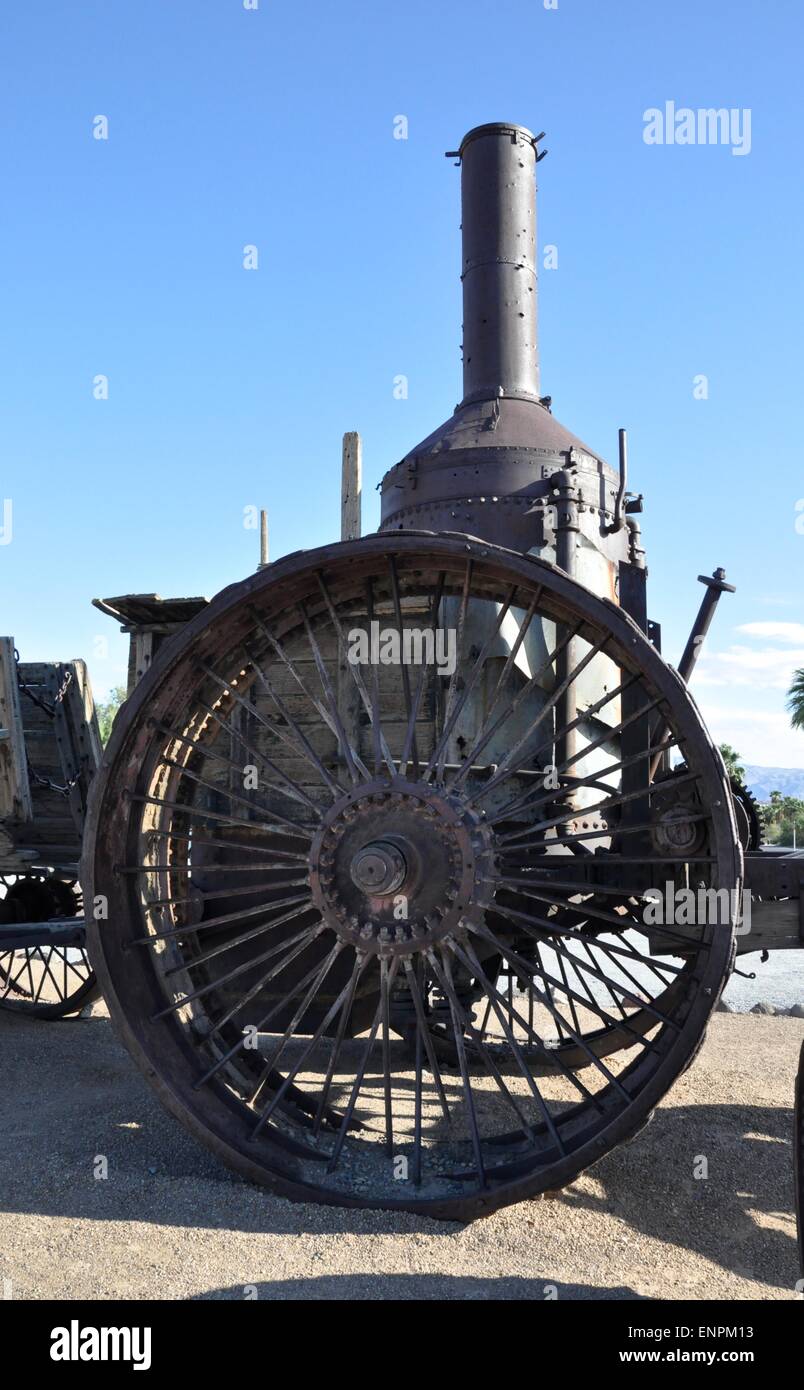Tractor steam hi-res stock photography and images - Alamy