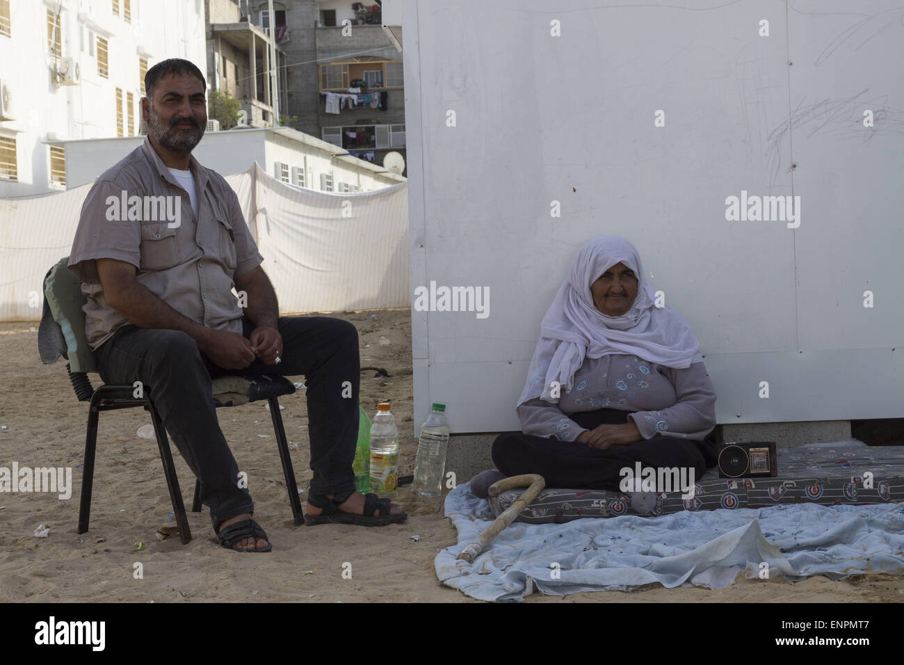 Beit Hanoun, The Gaza Strip, Palestine. 9th May, 2015. Palestinians ...