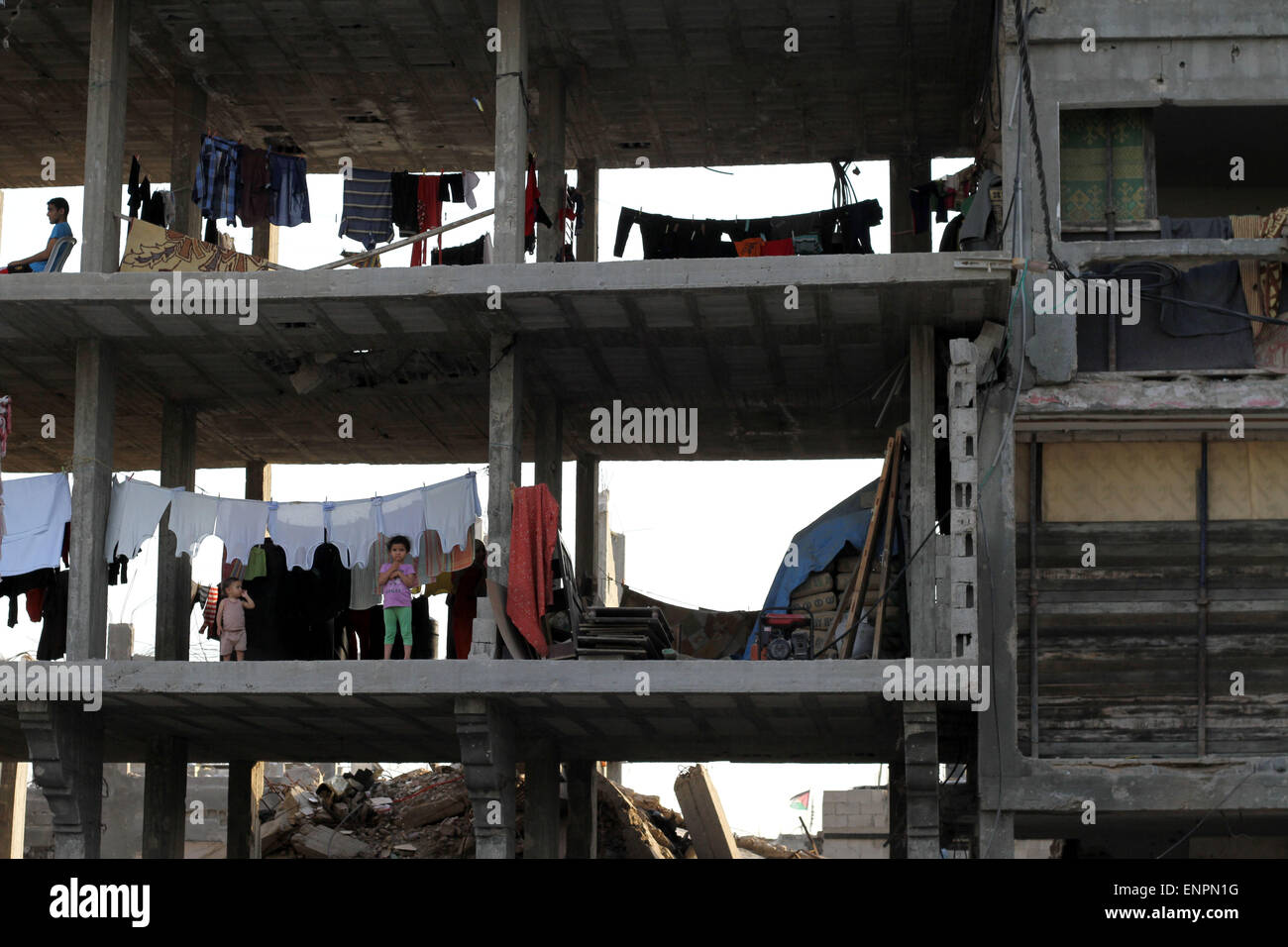 Beit Hanoun, The Gaza Strip, Palestine. 9th May, 2015. Palestinian ...