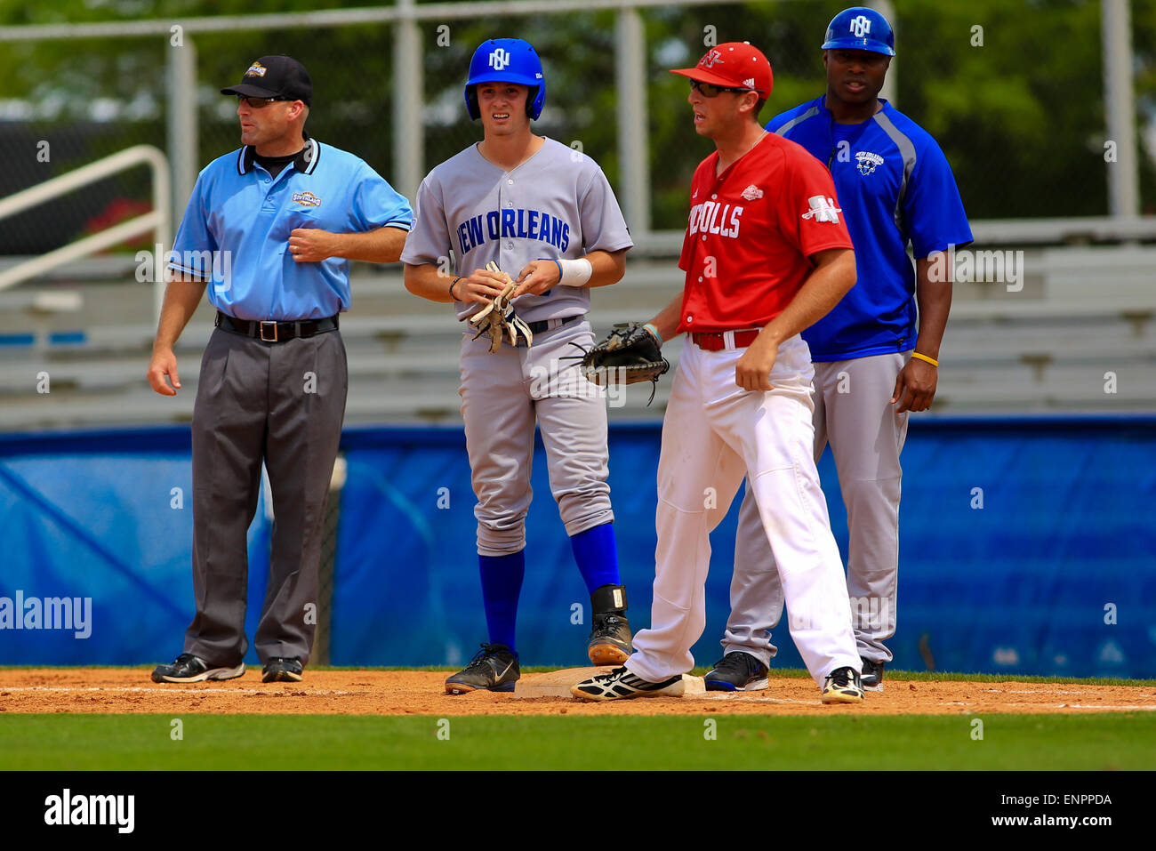 New Orleans Louisiana, USA. 9th May, 2015. UNO Infielder Sam Carriere ...