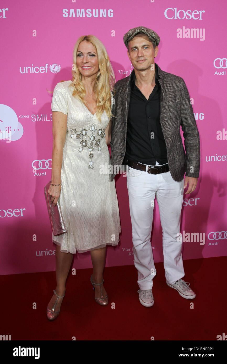 Smile Closer Award 2014 at Vier Jahreszeiten hotel Featuring: Sonya ...