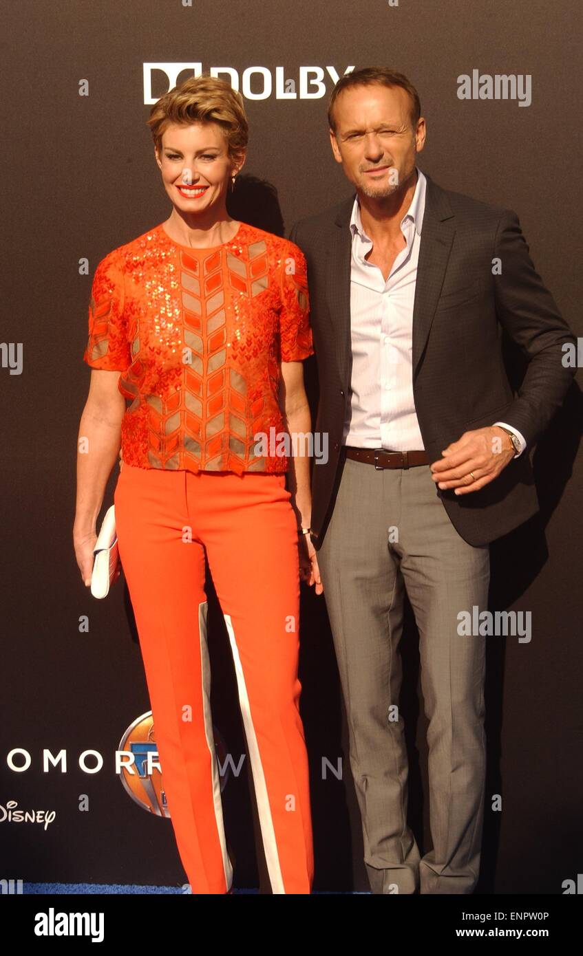 Tim mcgraw tomorrowland hi-res stock photography and images - Alamy