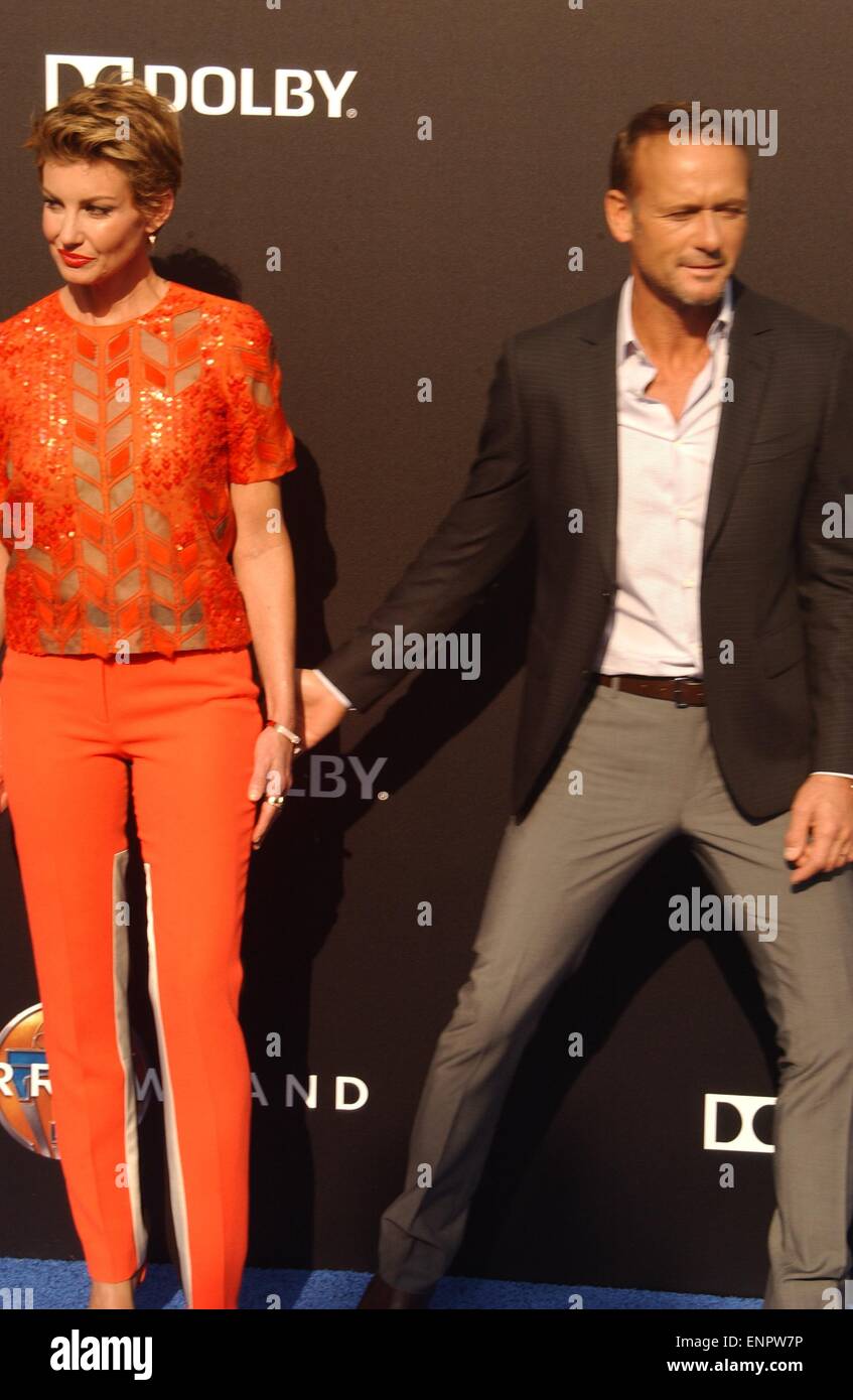 Tim mcgraw tomorrowland hi-res stock photography and images - Alamy