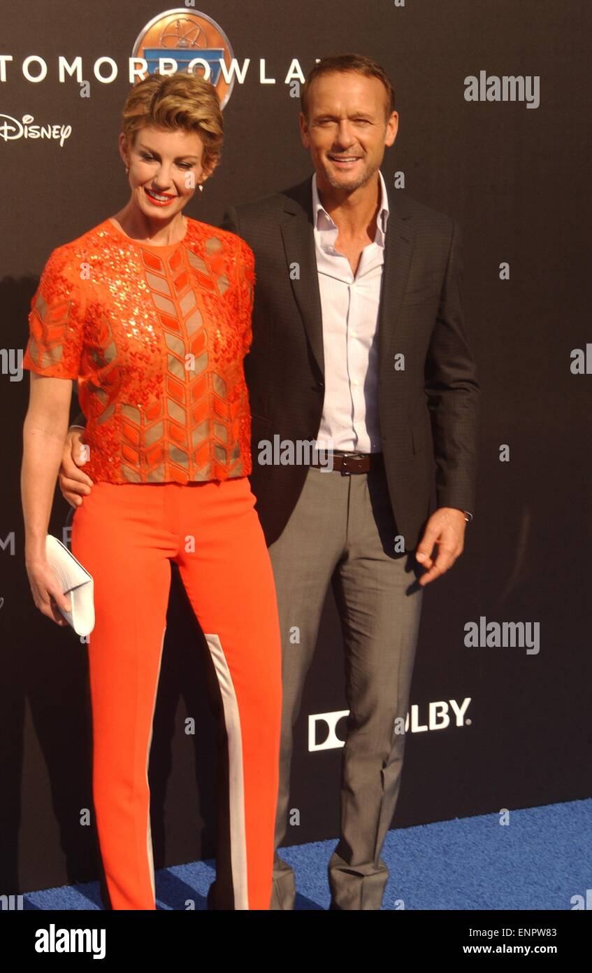 Tim mcgraw tomorrowland hi-res stock photography and images - Alamy