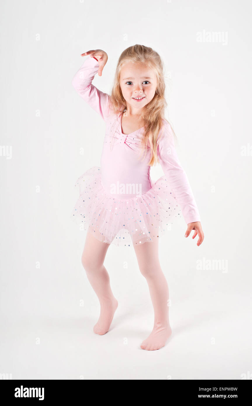 Happy ballet dancing little girl Stock Photo - Alamy