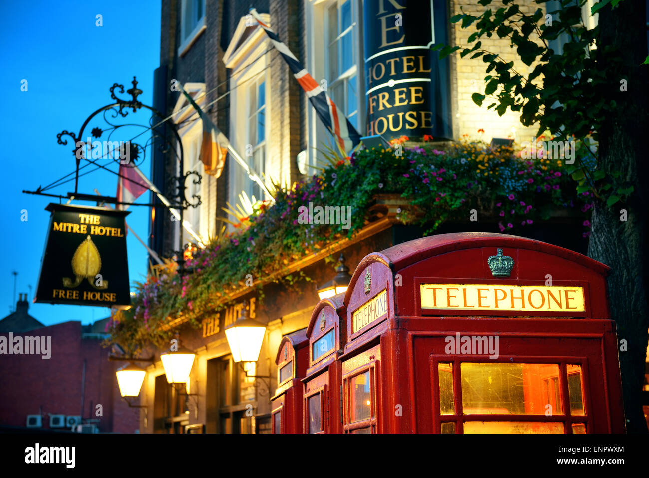 LONDON, UK - SEP 27: London Street view with telephone box on September ...