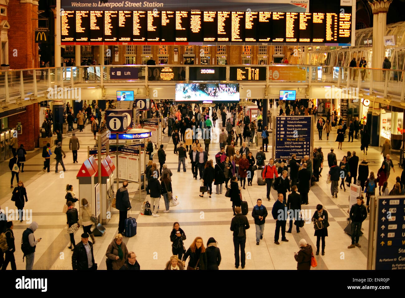 London liverpool street main hi-res stock photography and images - Alamy