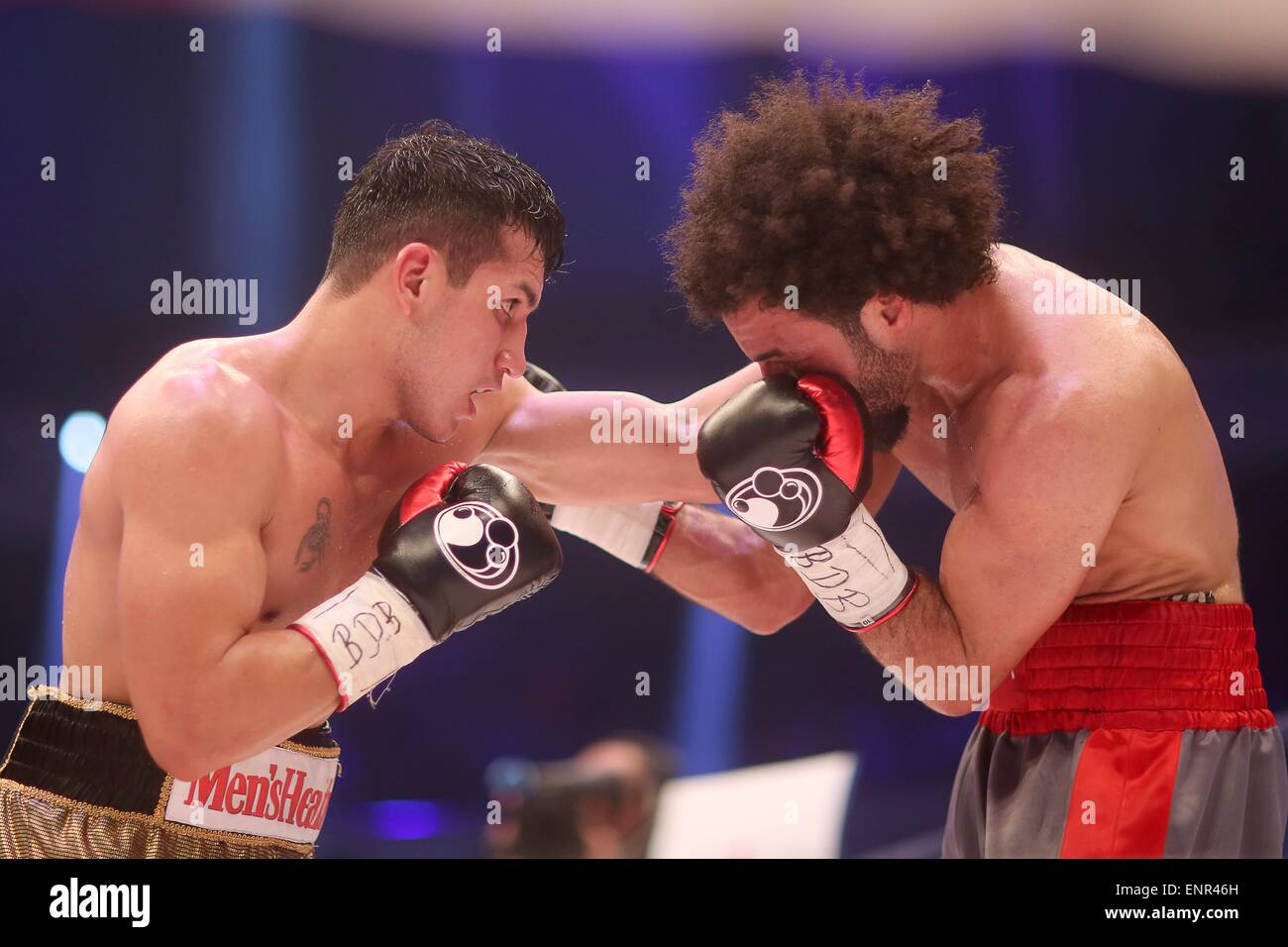 Welterweight boxers hi-res stock photography and images - Alamy