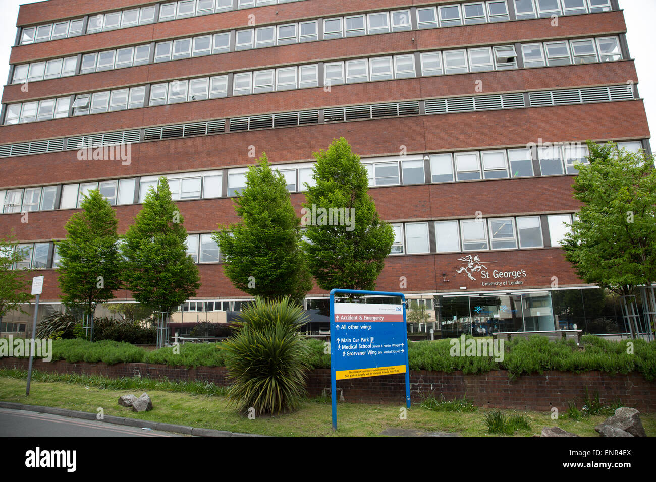 St George's Hospital Medical School Stock Photo - Alamy
