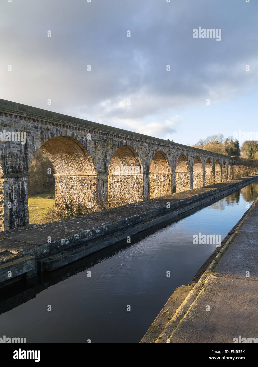 Chirk railway viaduct hi-res stock photography and images - Alamy