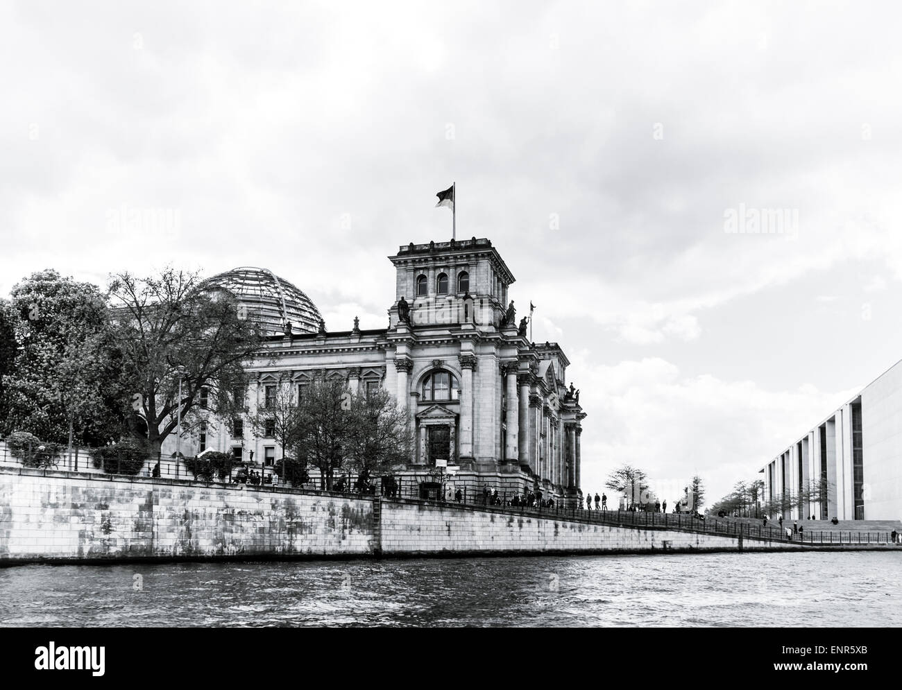 Berlin Reichstag exterior, Bundestag, German Government Parliament ...