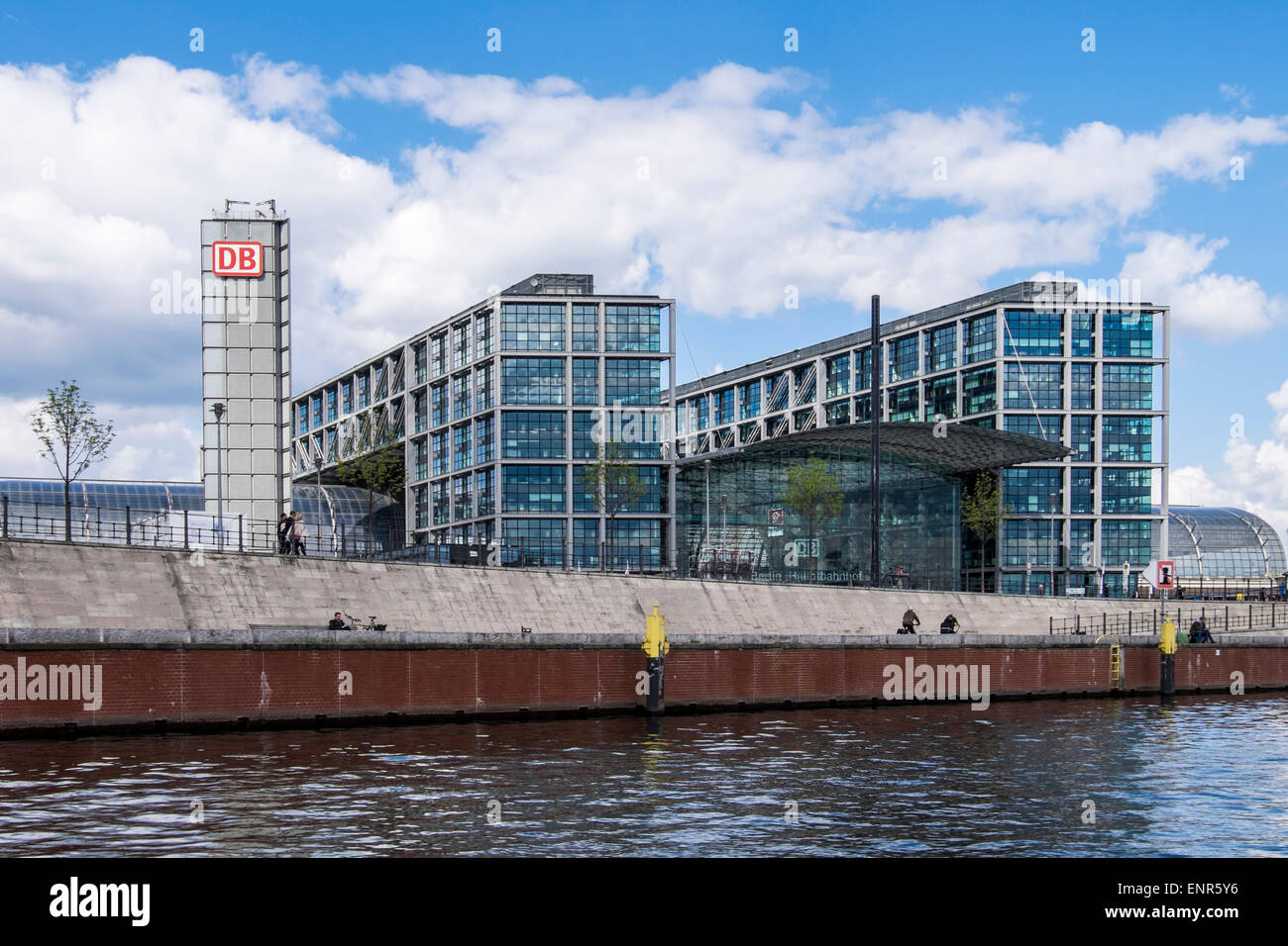 Berlin hauptbahnhof hauptbahn hi-res stock photography and images - Alamy