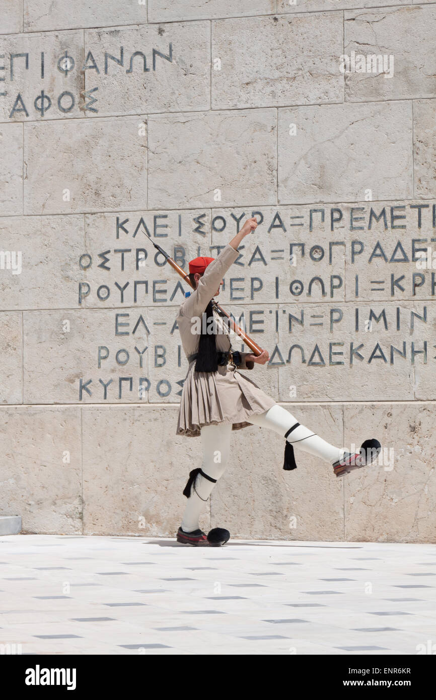 Honor guard soldiers in hi-res stock photography and images - Alamy