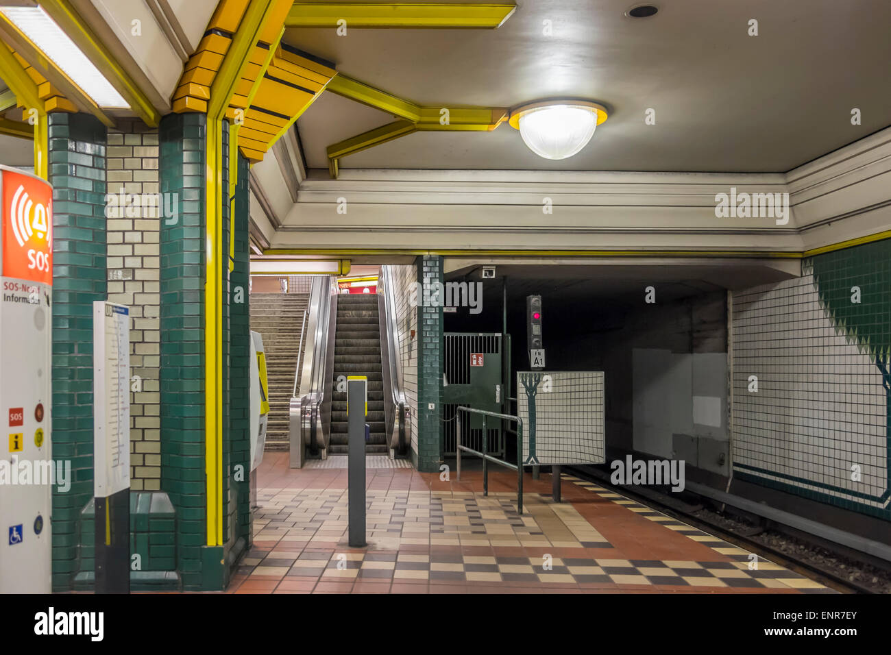 Berlin U-bahn station interior, underground railway station, Franz ...