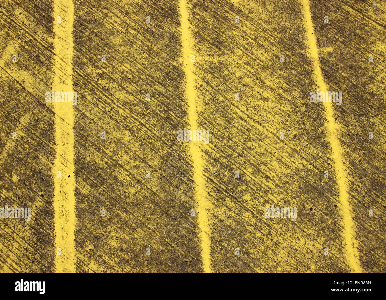 Yellow line on road stripes hi-res stock photography and images - Alamy