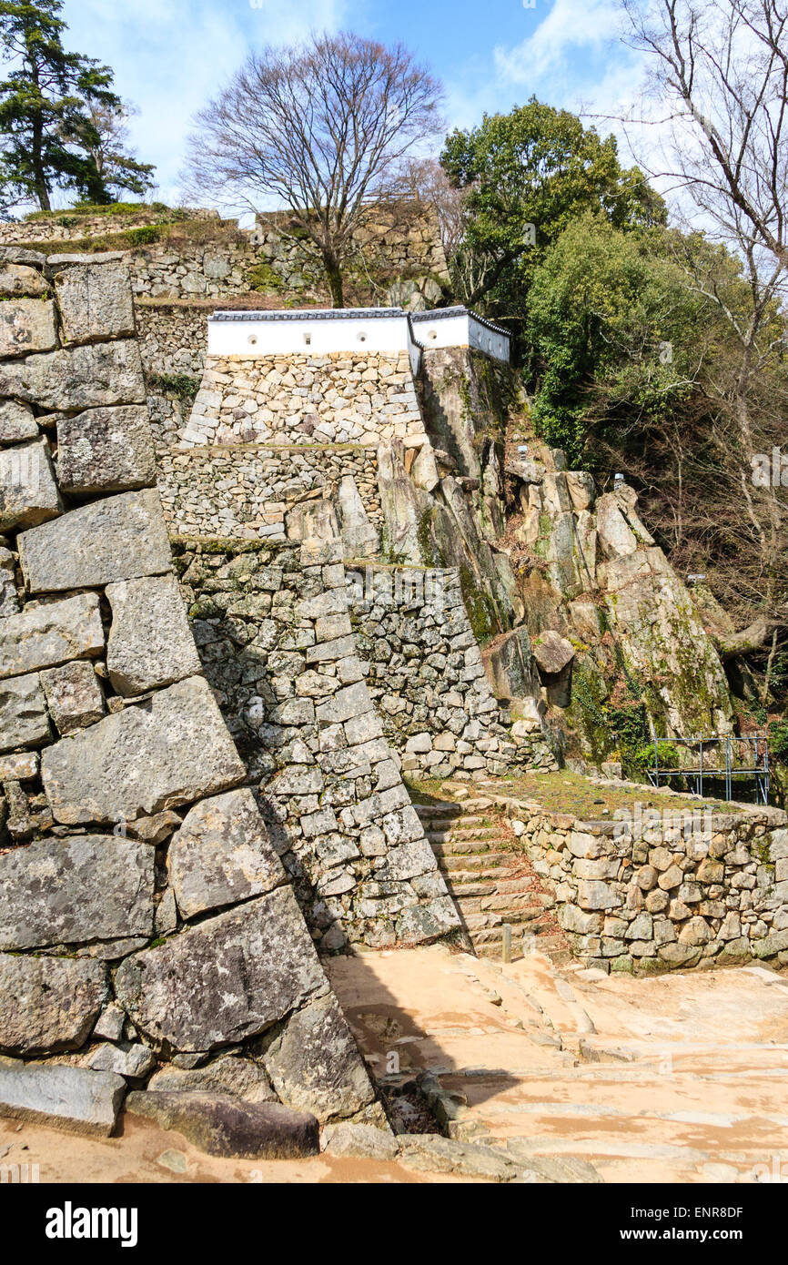 Stone walls japanese castle High Resolution Stock Photography and ...