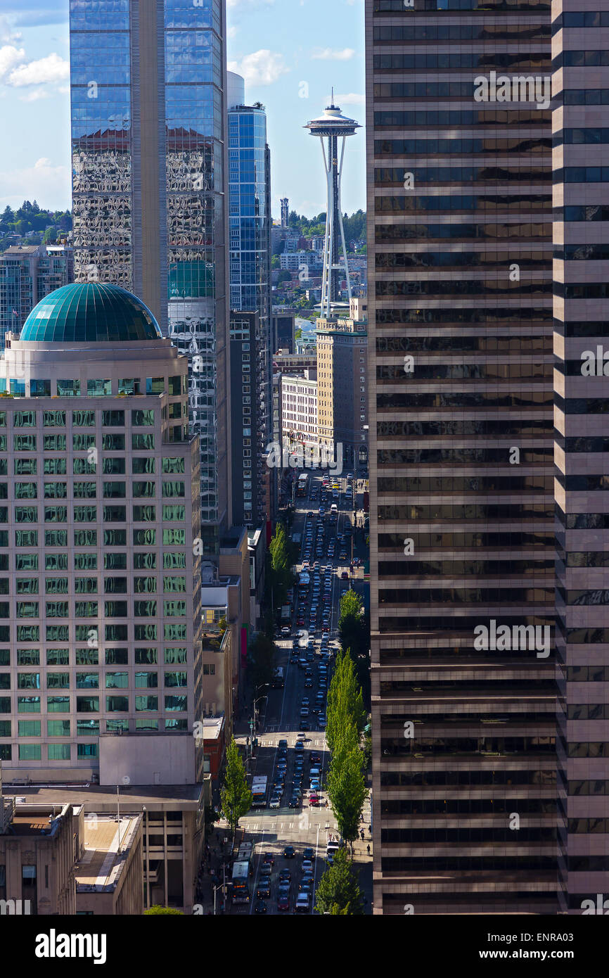 A view on Seattle city skyscraper Stock Photo - Alamy