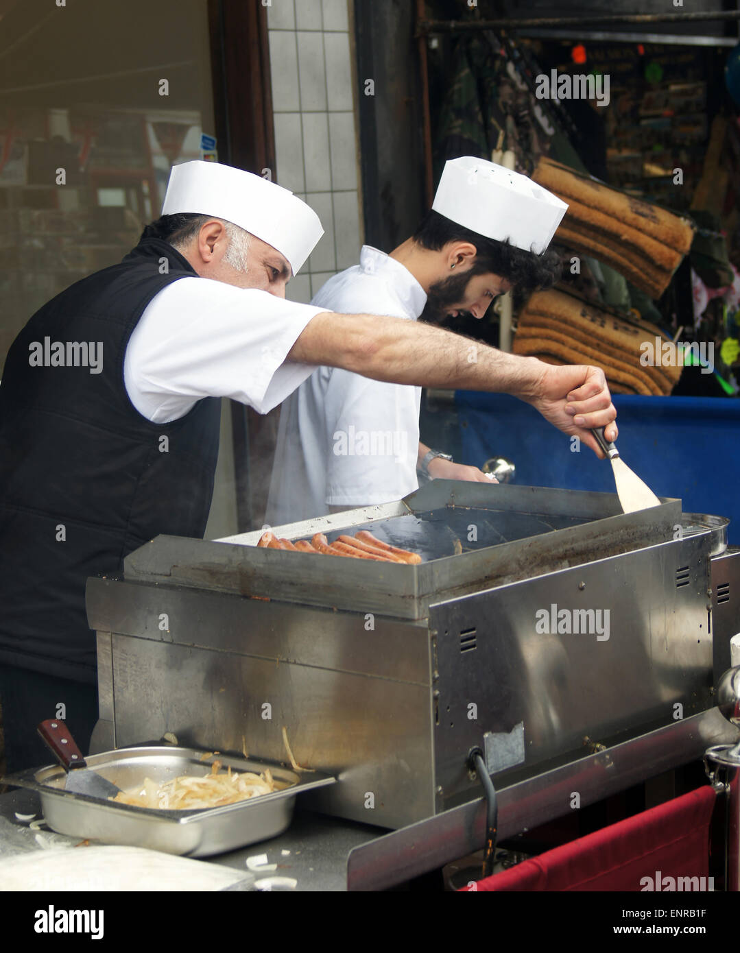 Two cook hi-res stock photography and images - Alamy