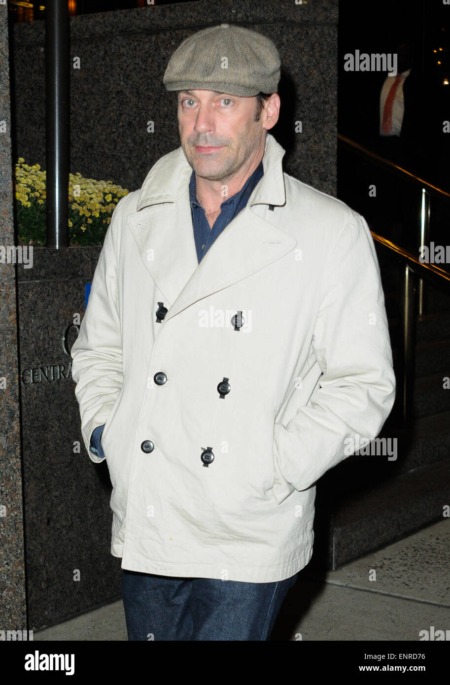 'Mad Men' star Jon Hamm is dressed for fall in a pea coat and newsboy ...