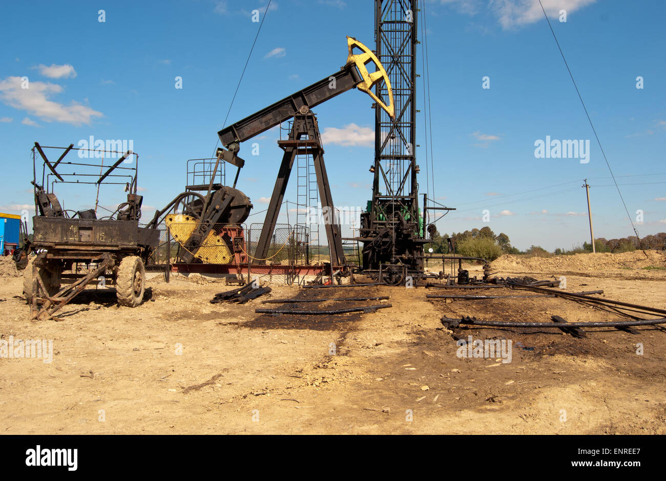 repair oil pump. Close up Stock Photo - Alamy