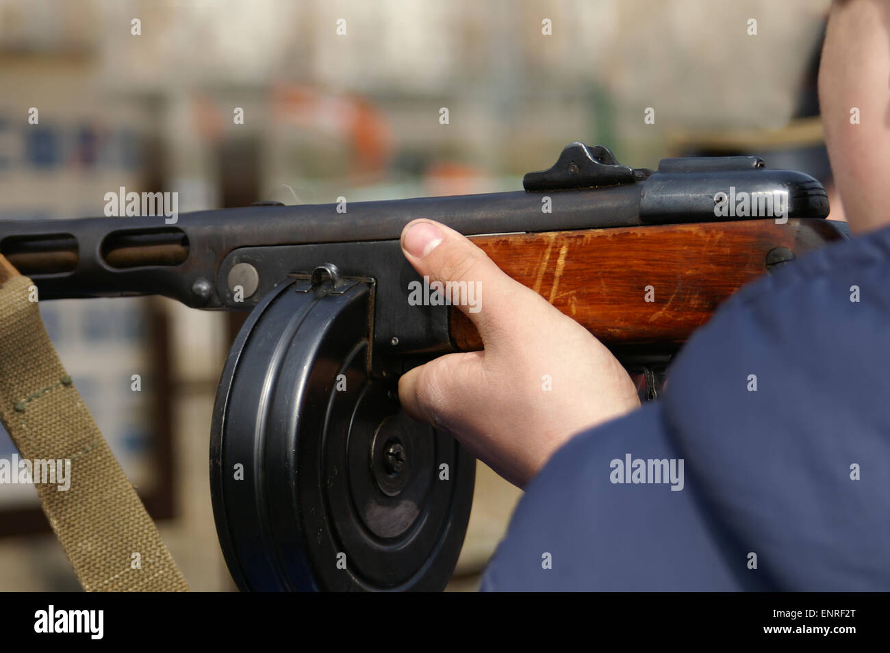 Pointing machine gun hi-res stock photography and images - Alamy