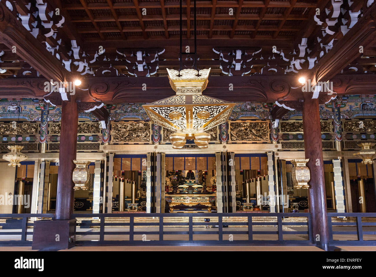 Nishi Honganji main hall, is one of two temple complexes of Jōdo ...