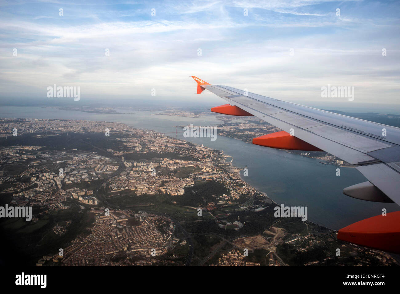Easyjet plane view from window hi-res stock photography and images - Alamy