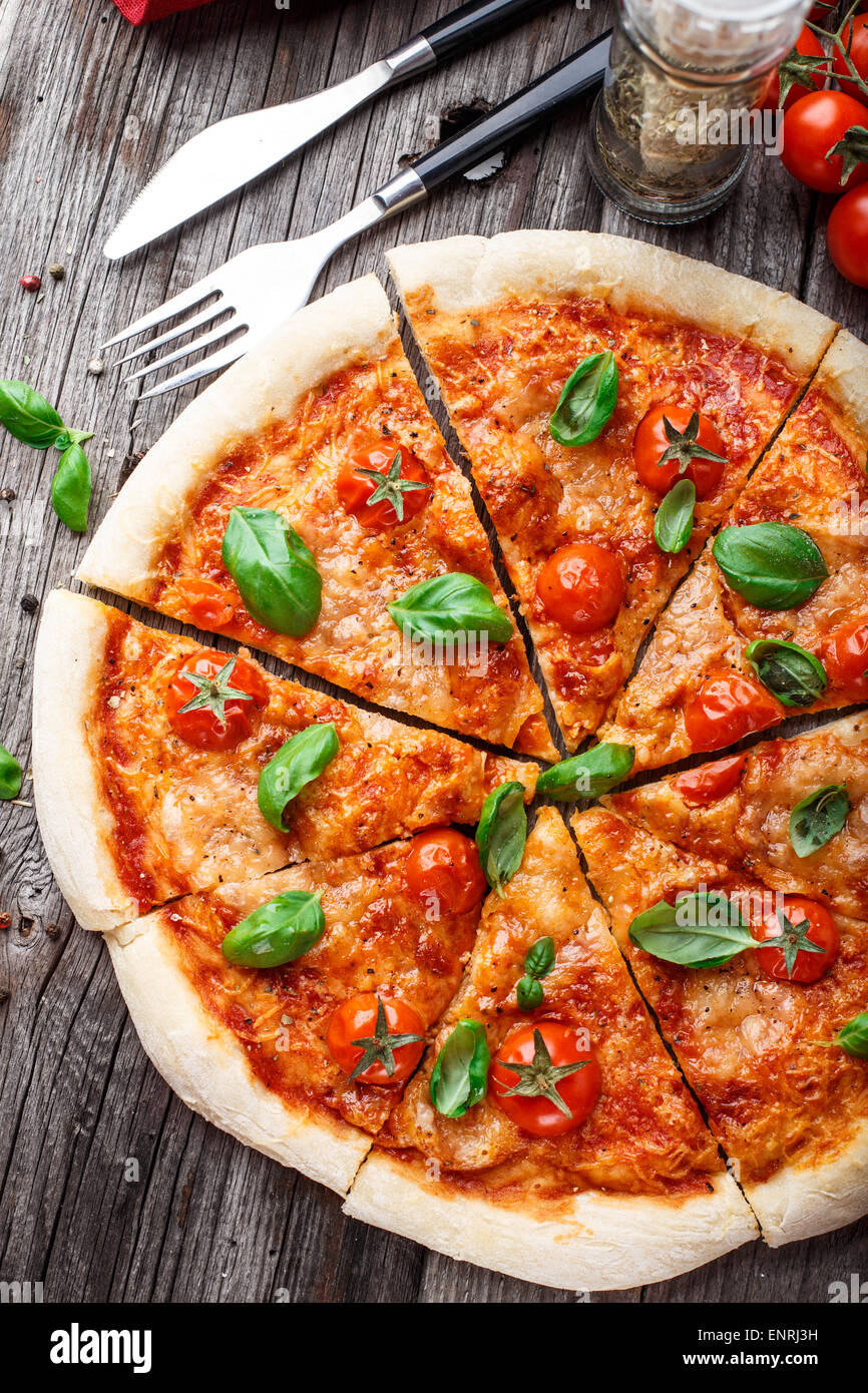Gourmet margherita hi-res stock photography and images - Alamy