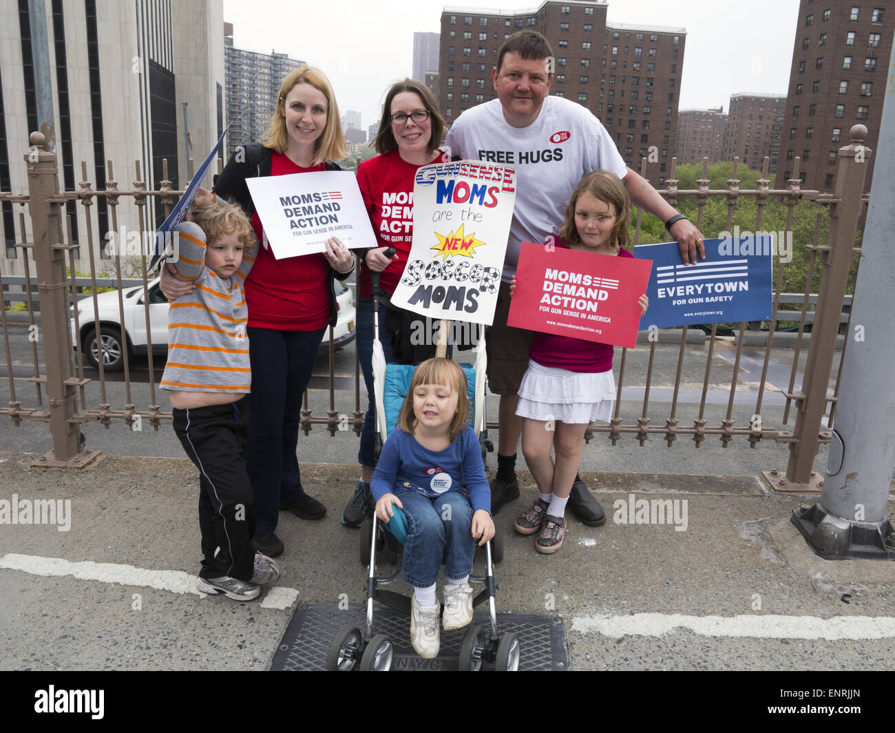 Father family son march hi-res stock photography and images - Alamy