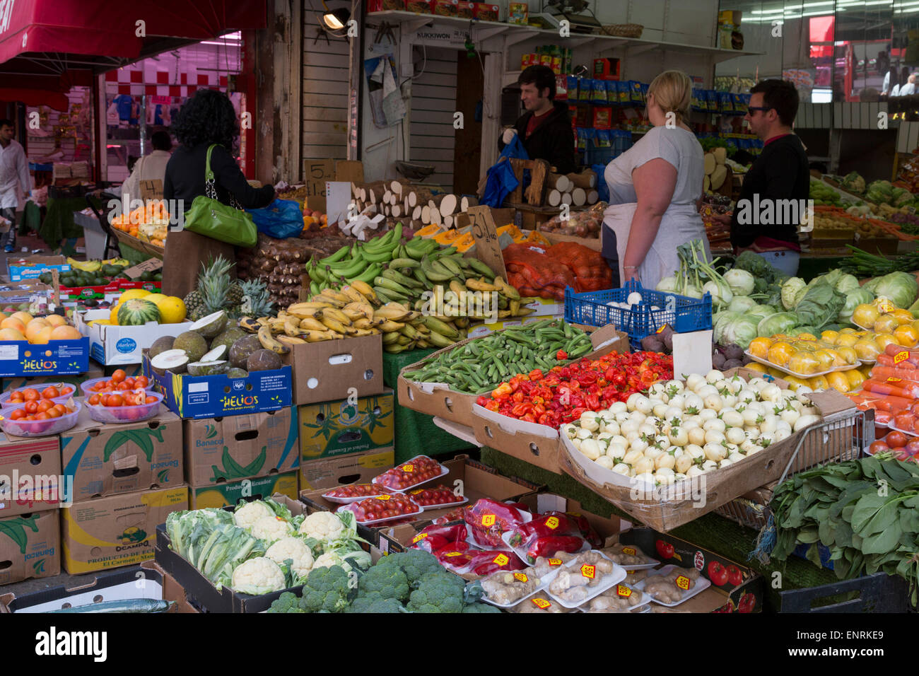 Greengrocers england hi-res stock photography and images - Alamy