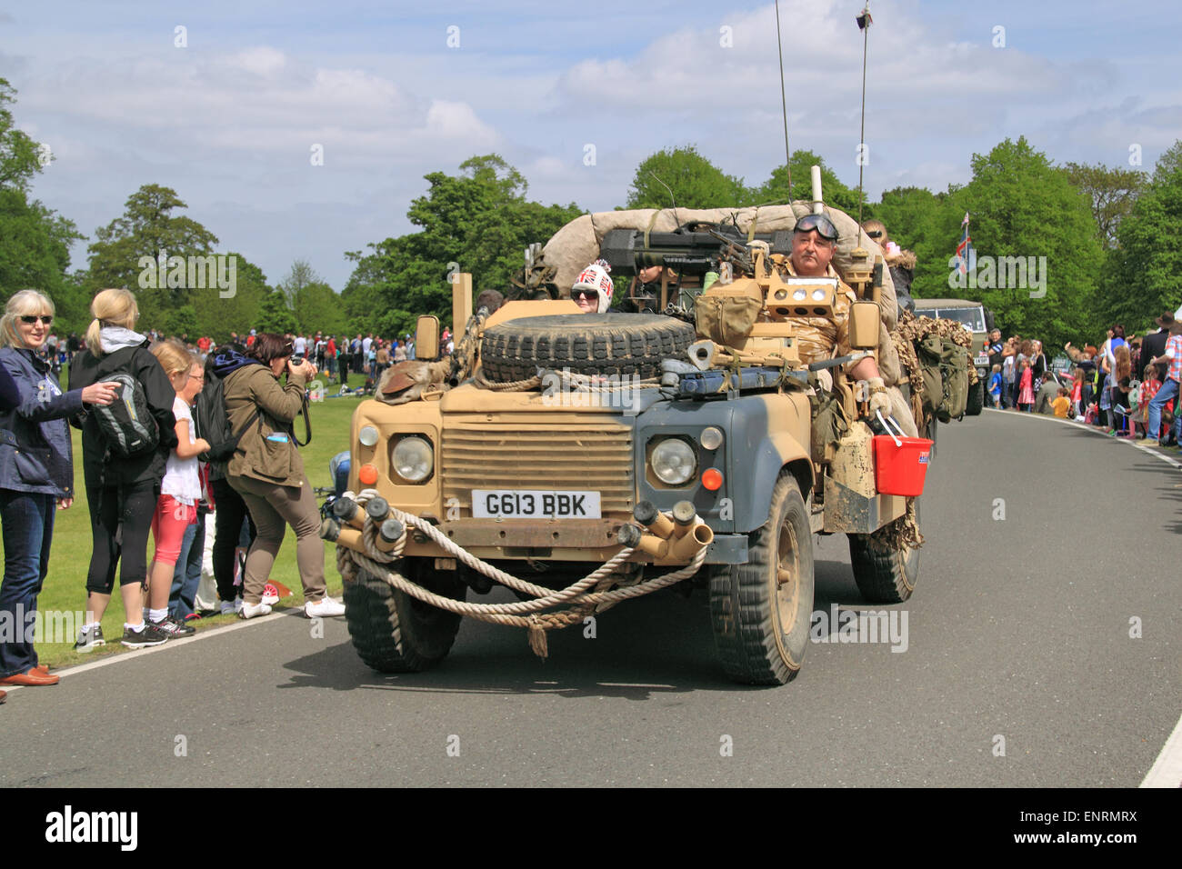 Special forces land rover hi-res stock photography and images - Alamy