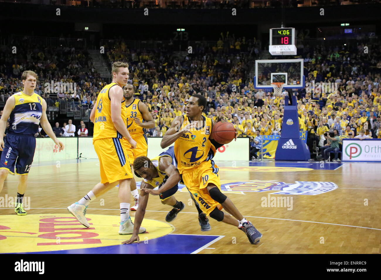 Berlin, Germany. 10th May, 2015. Alex Renfroe (20) in action as Alba ...
