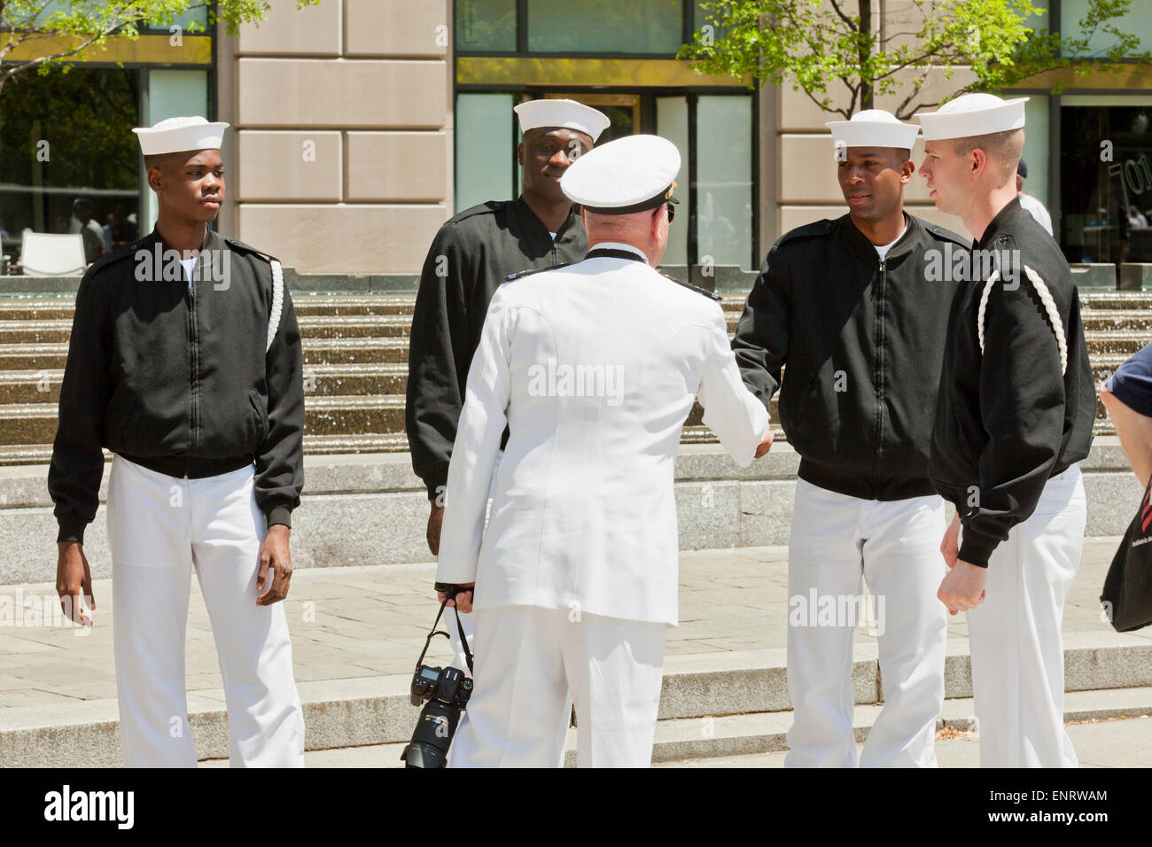 Retired veterans hi-res stock photography and images - Alamy