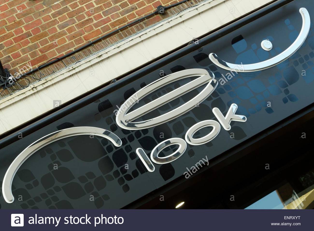New Look Store High Resolution Stock Photography and Images - Alamy