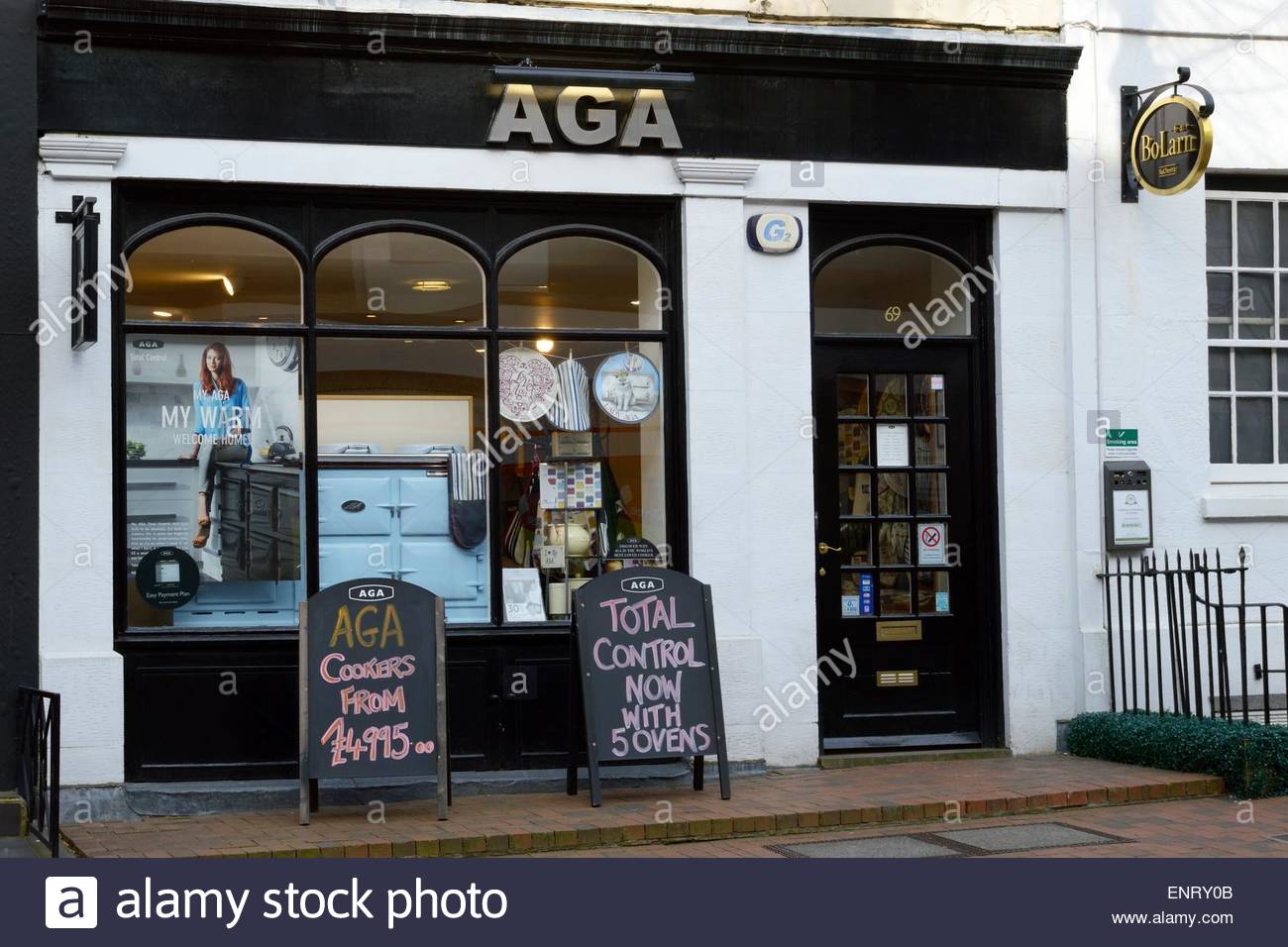 Tunbridge Wells High Street Stock Photos & Tunbridge Wells High Street ...