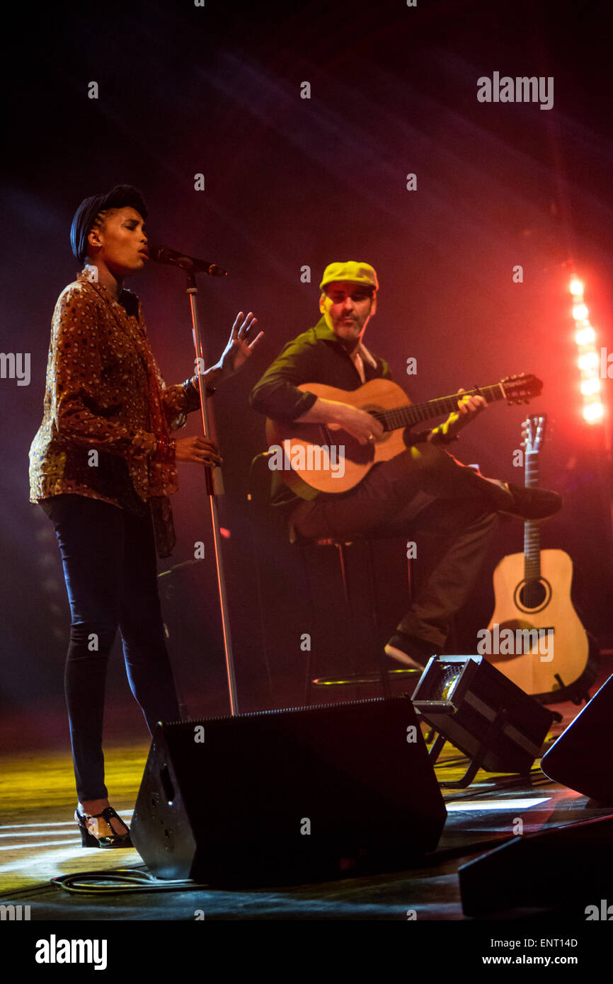 Blues french singer hi-res stock photography and images - Alamy