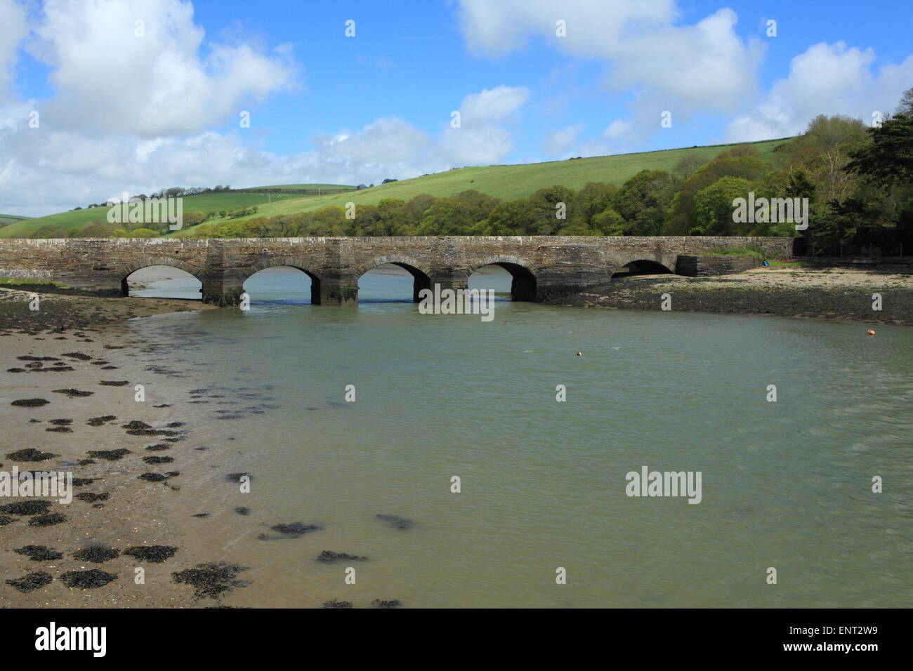 Salcombe kingsbridge estuary hi-res stock photography and images - Alamy
