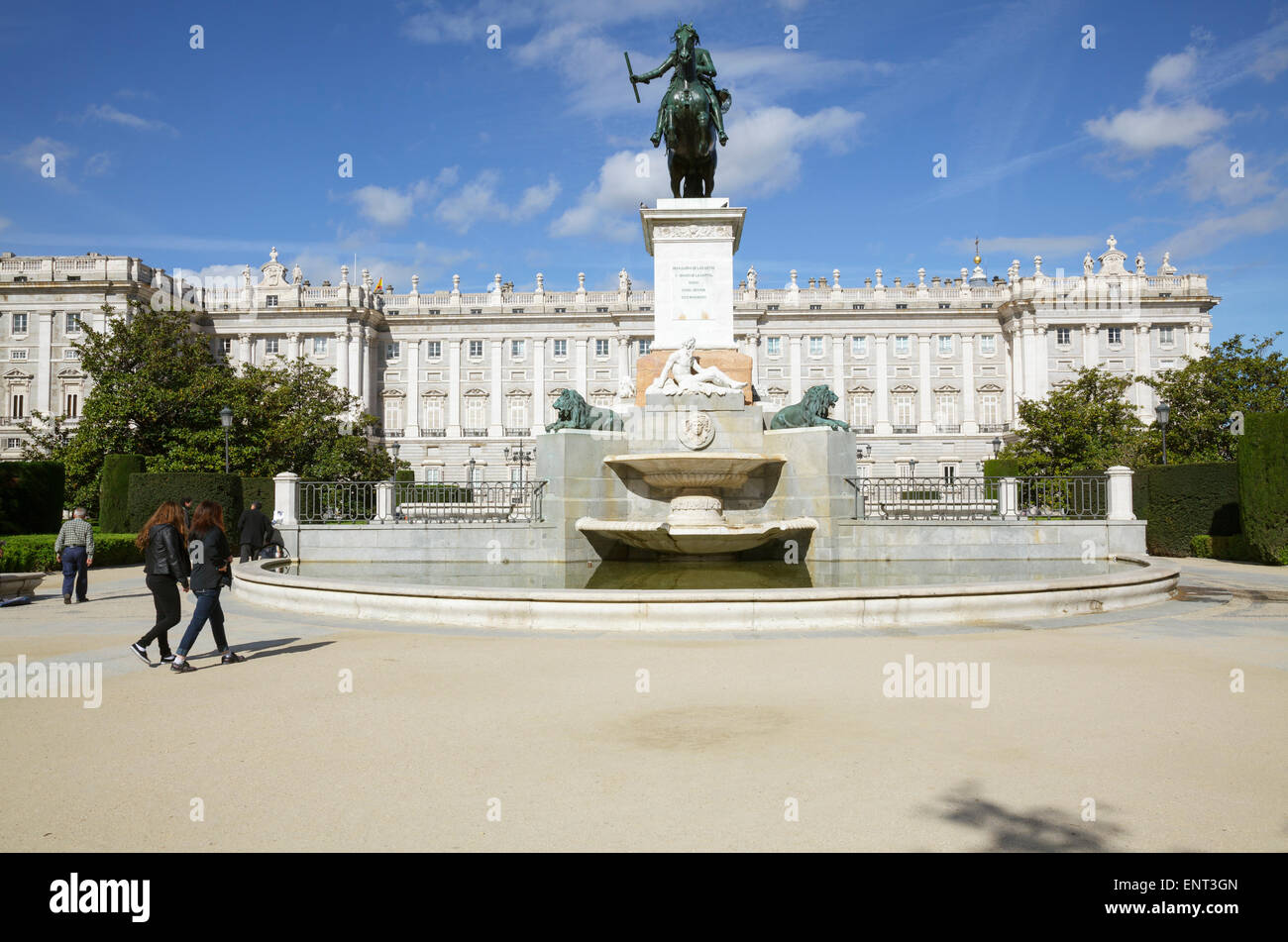 The Royal Palace with the Statue of Felipe IV from Plaza de Oriente ...