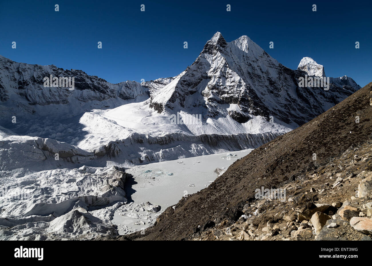 Amphu labtsa hi-res stock photography and images - Alamy