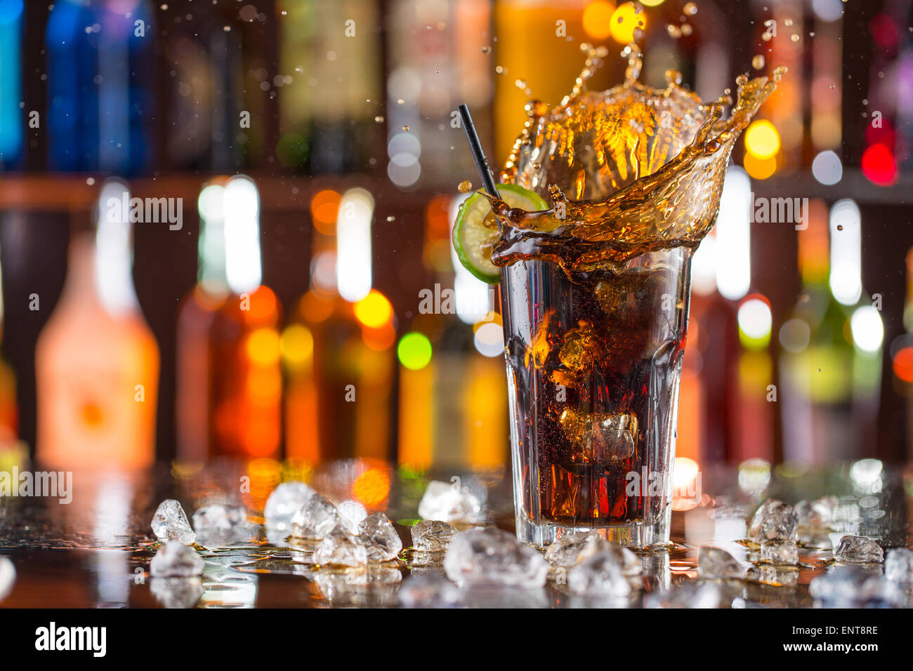 Soda can glass full hi-res stock photography and images - Alamy
