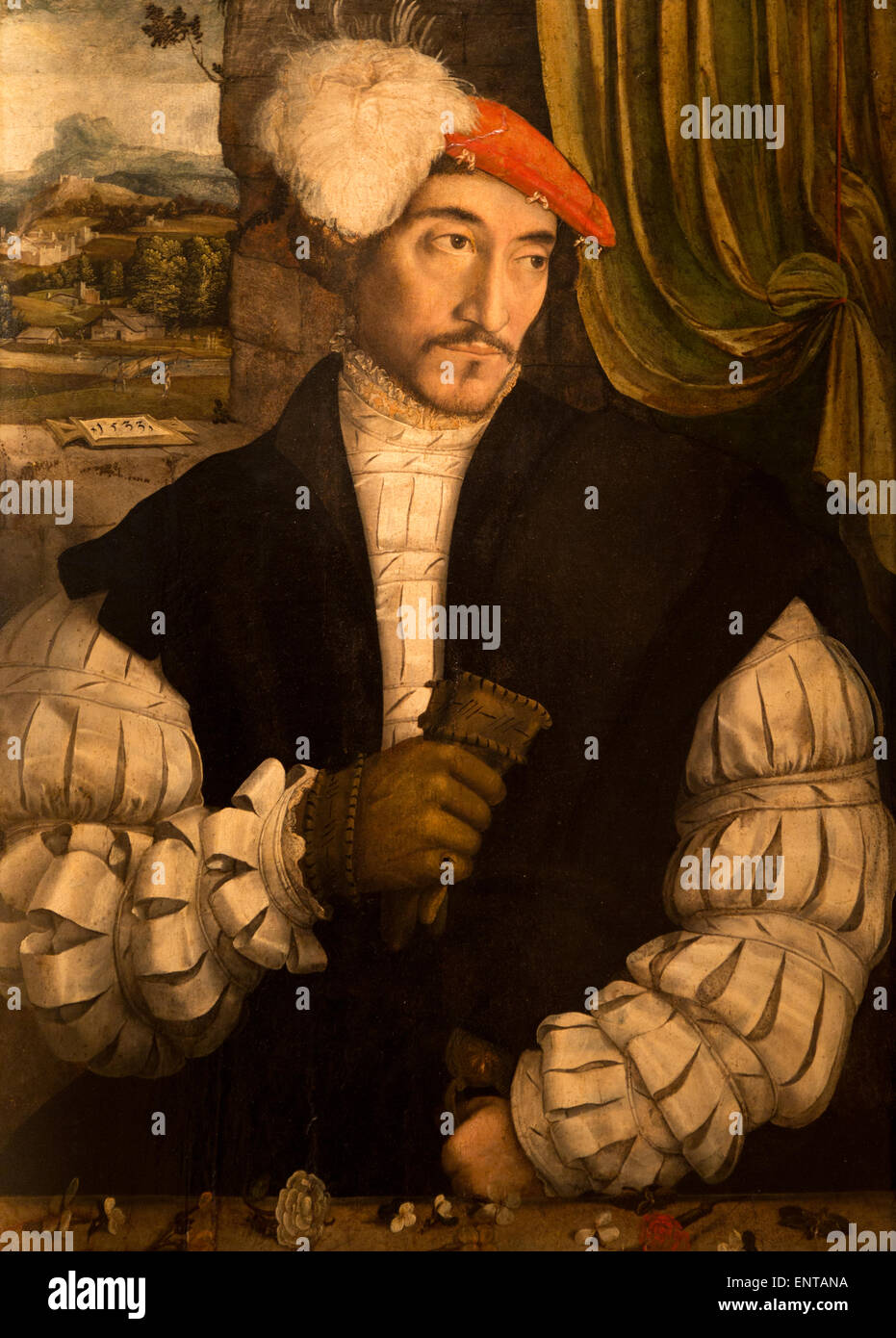 Mens 3 4 portrait hi-res stock photography and images - Alamy