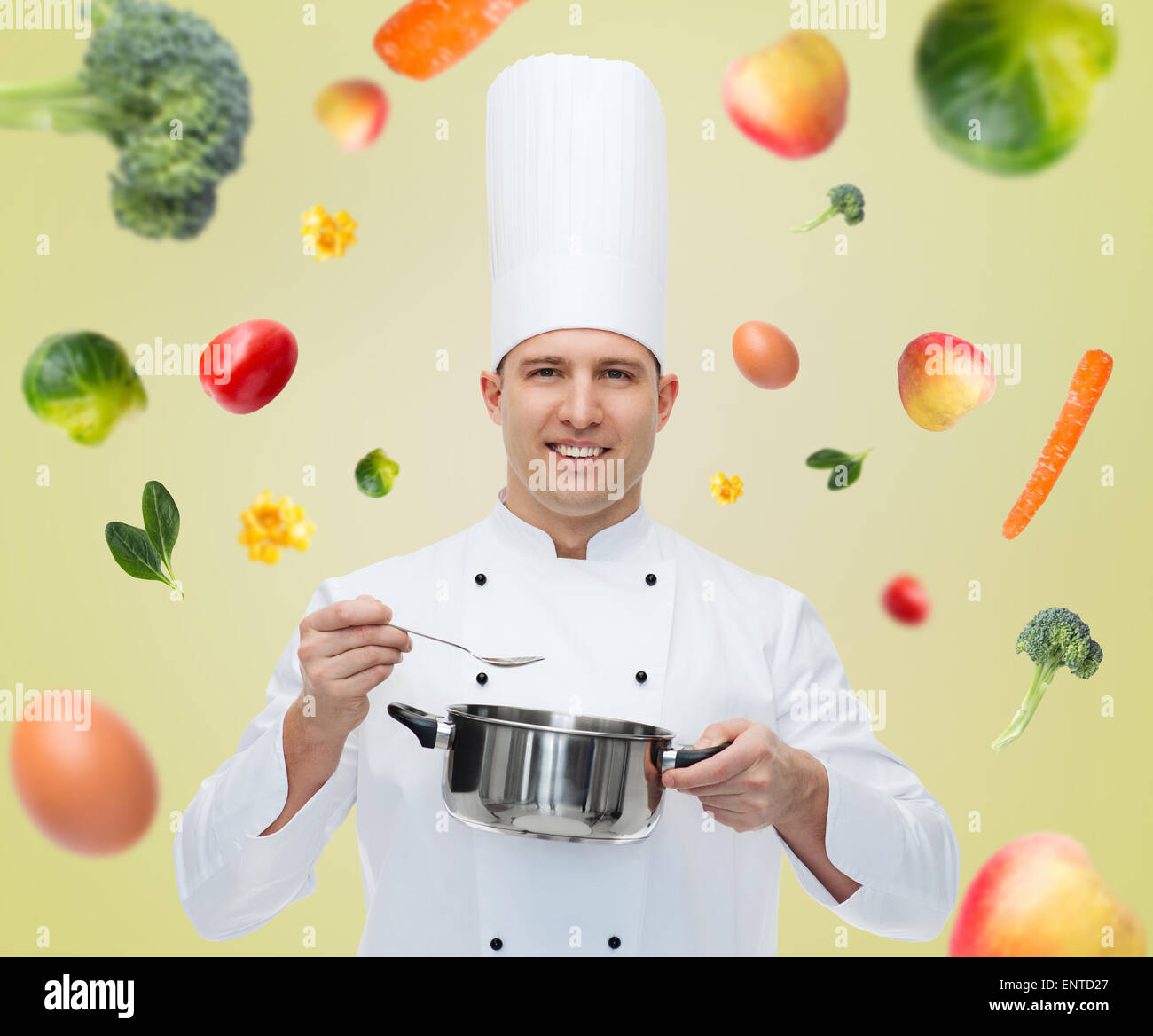 Chef tasting spoon hi-res stock photography and images - Alamy