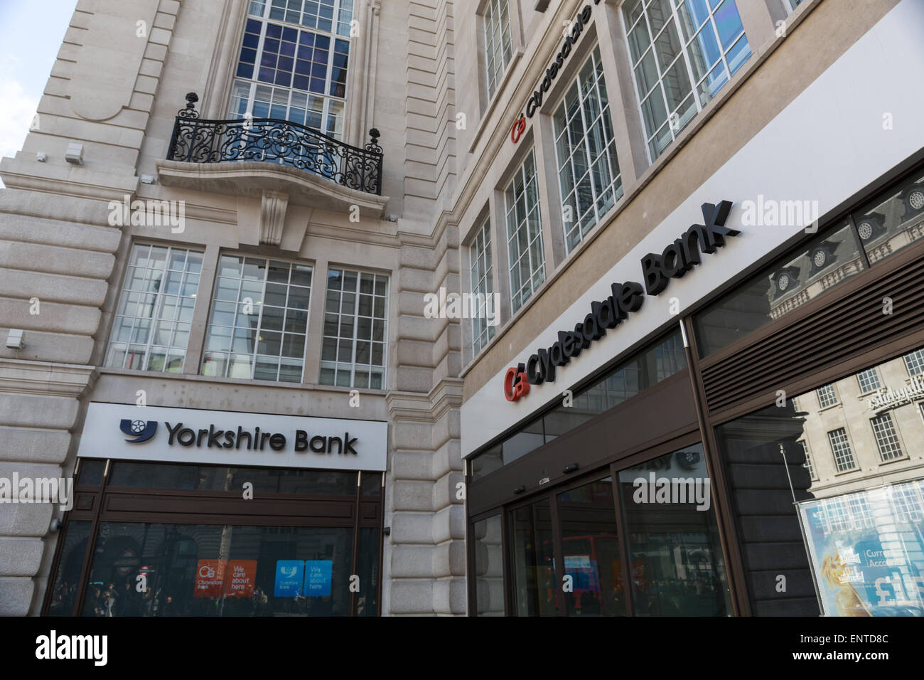 London HQ of Clydesdale Bank on the corner of Piccadilly and Regent ...