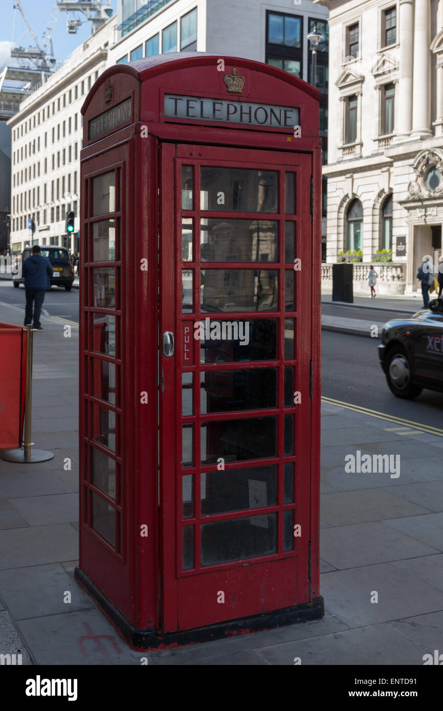 A London red telephone box Stock Photo - Alamy
