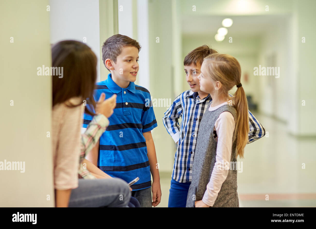 group of smiling school kids talking in corridor Stock Photo - Alamy group of smiling school kids talking in corridor Stock Photo - Alamy
