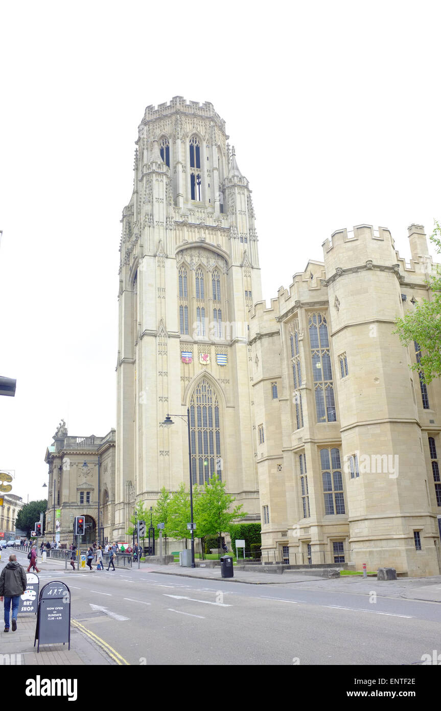A University of Bristol Wills Memorial Building on Queen's Road in ...