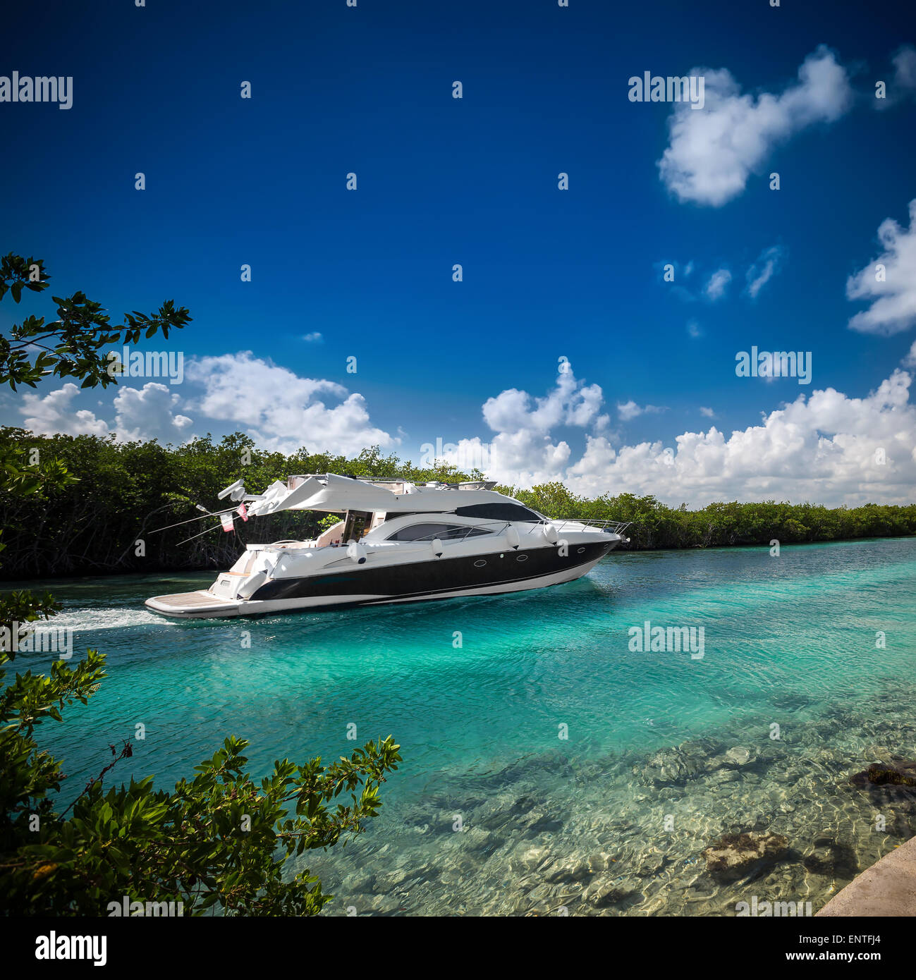 Luxury private motor yacht sailing out at sea Stock Photo - Alamy