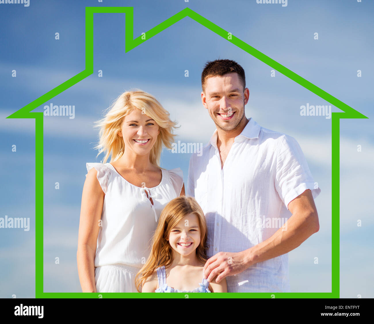 happy family outdoors Stock Photo - Alamy