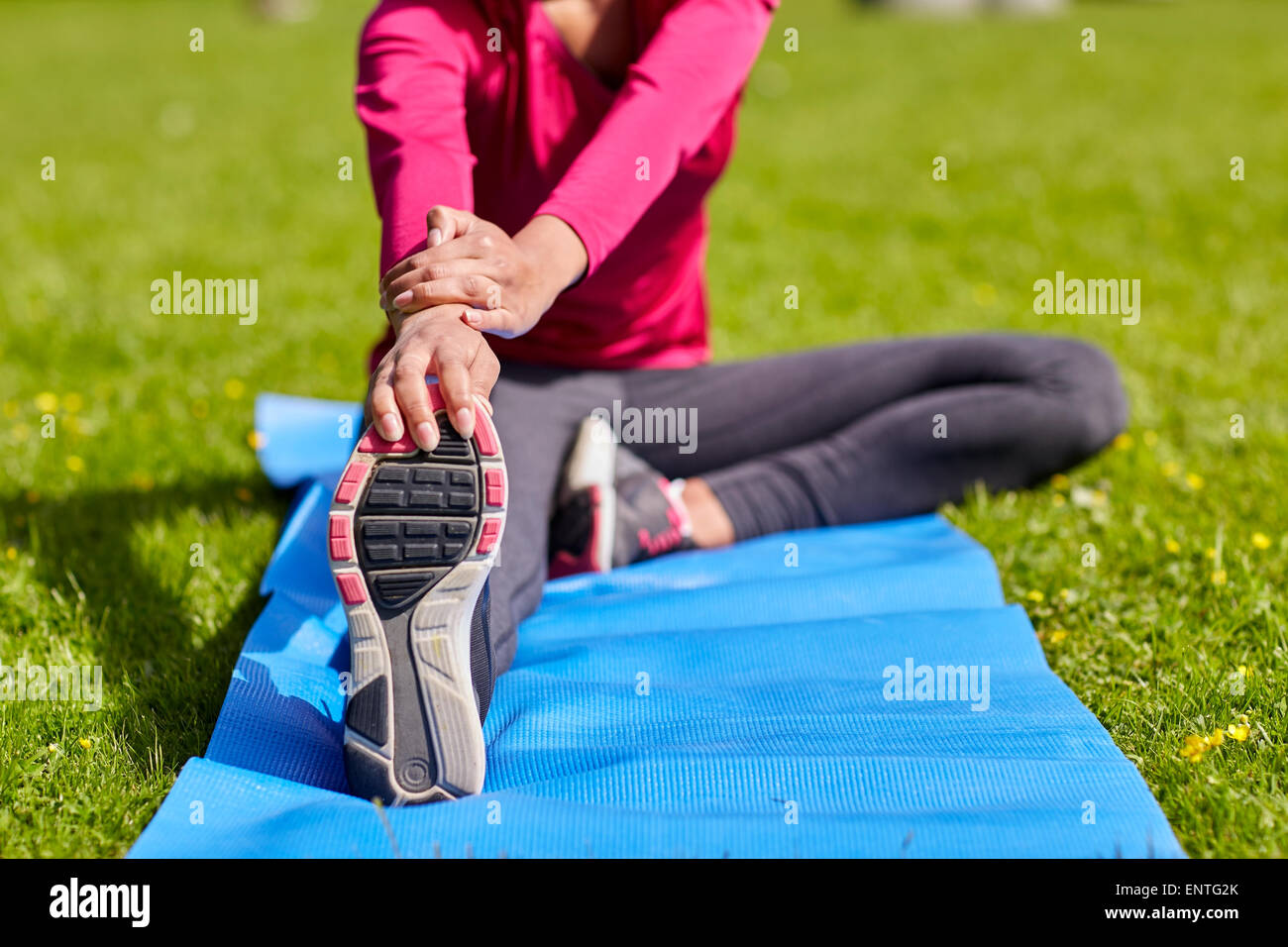 Legs mat sport stretching hi-res stock photography and images - Alamy