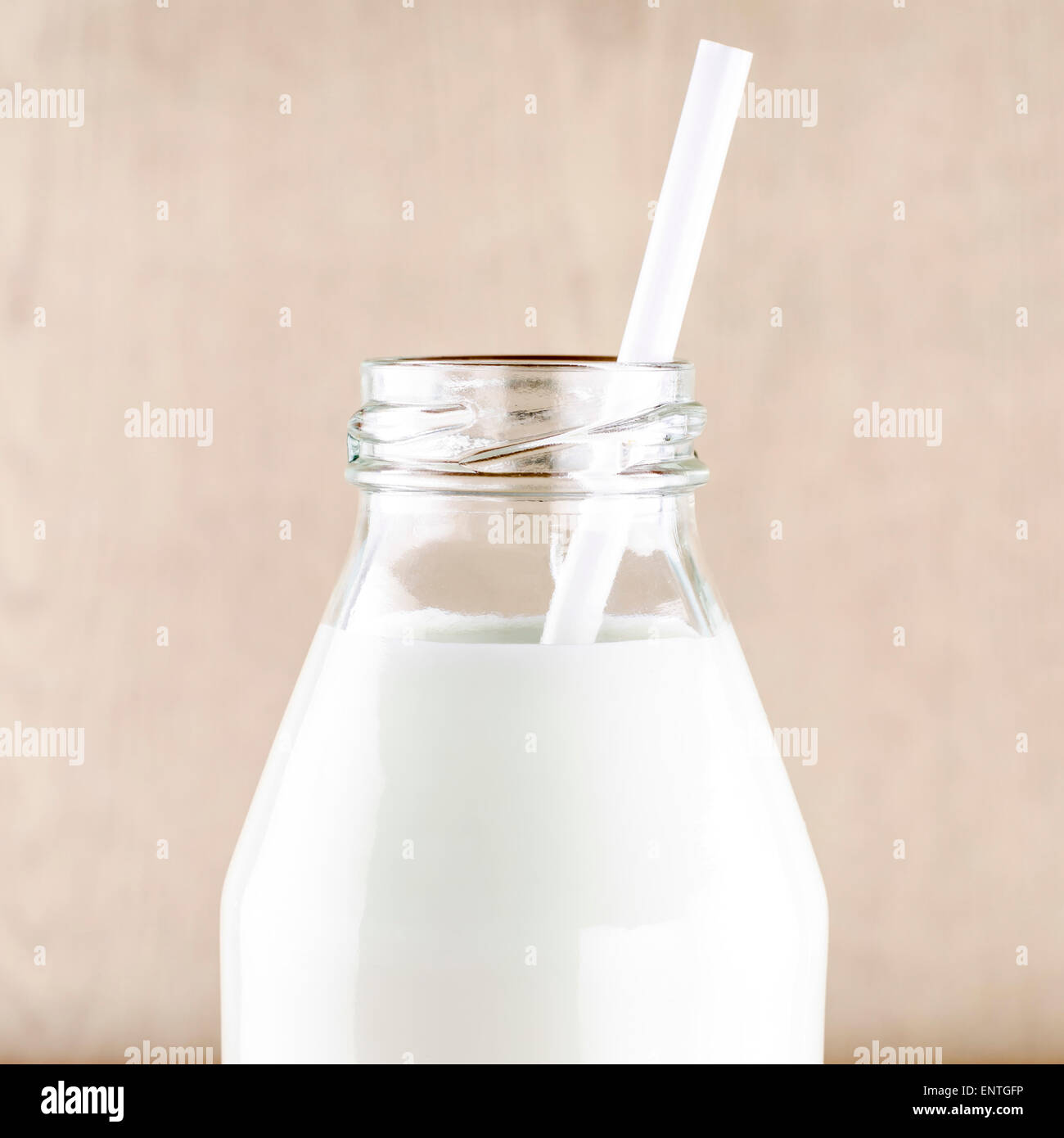 milk with straw in a glass of bottle Stock Photo - Alamy